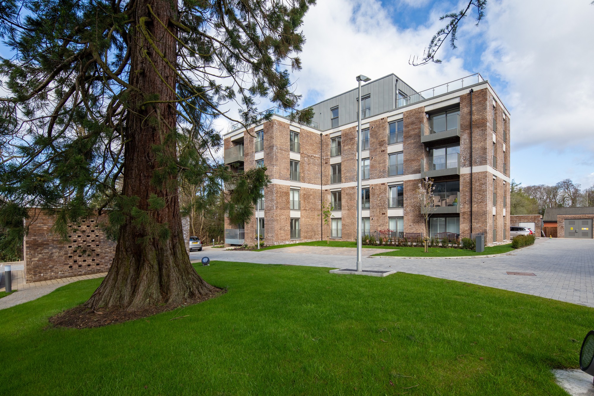 Eastwoodhill Grove, Giffnock - Nicol Estate Agents