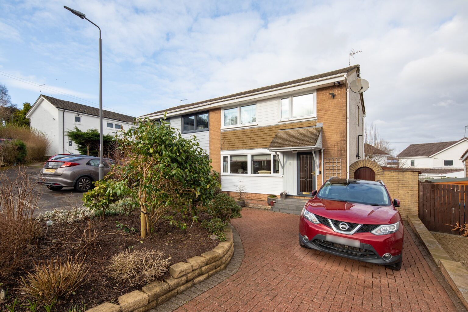 Castleton Avenue, Newton Mearns - Nicol Estate Agents